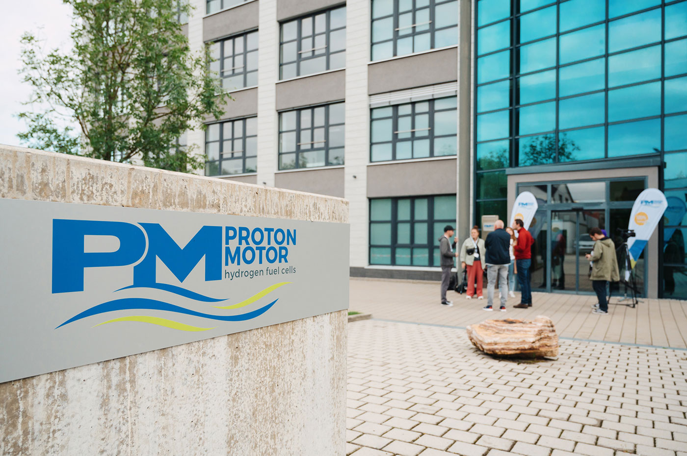 Germany’s Proton Motor Unveils Fuel Cell Factory - Hydrogen Standard